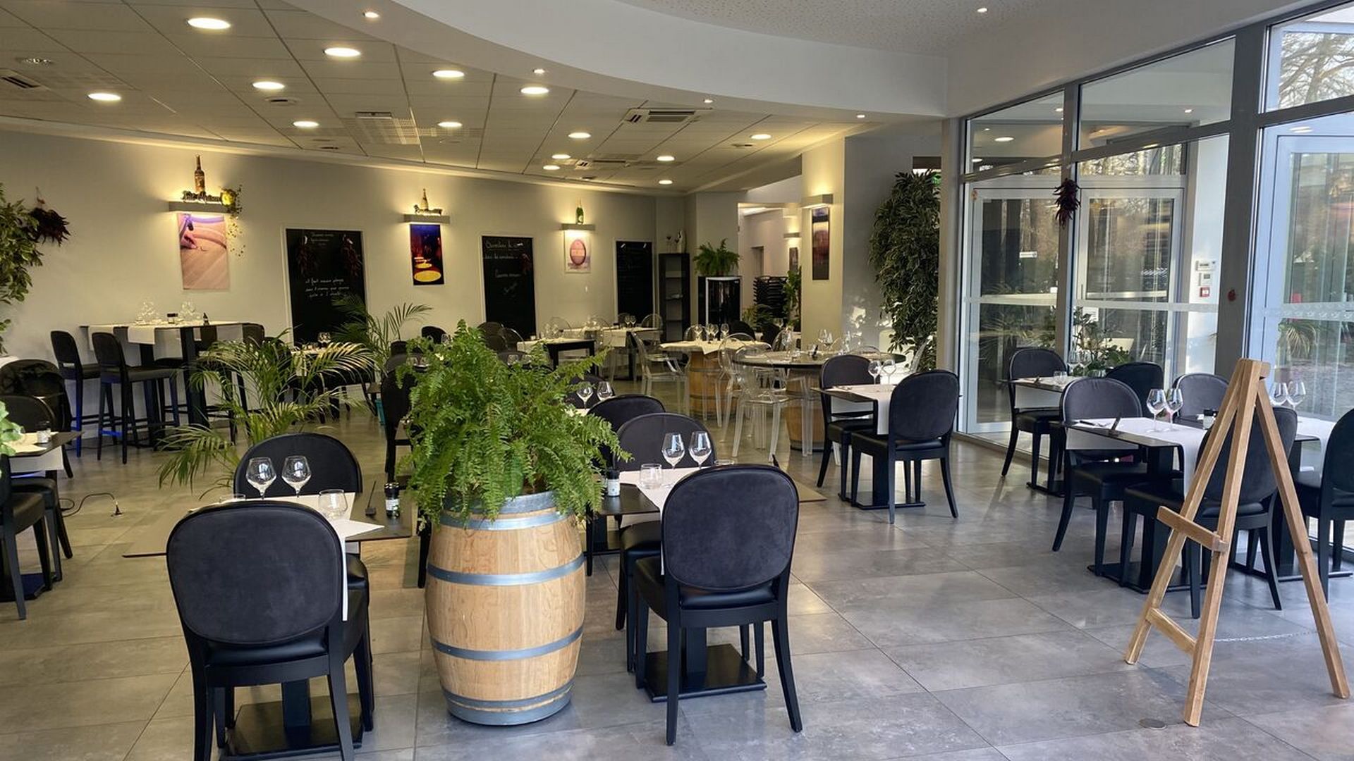 Brasserie 1902 à Ludon-Médoc : restaurant du midi, repas de groupe, etc.