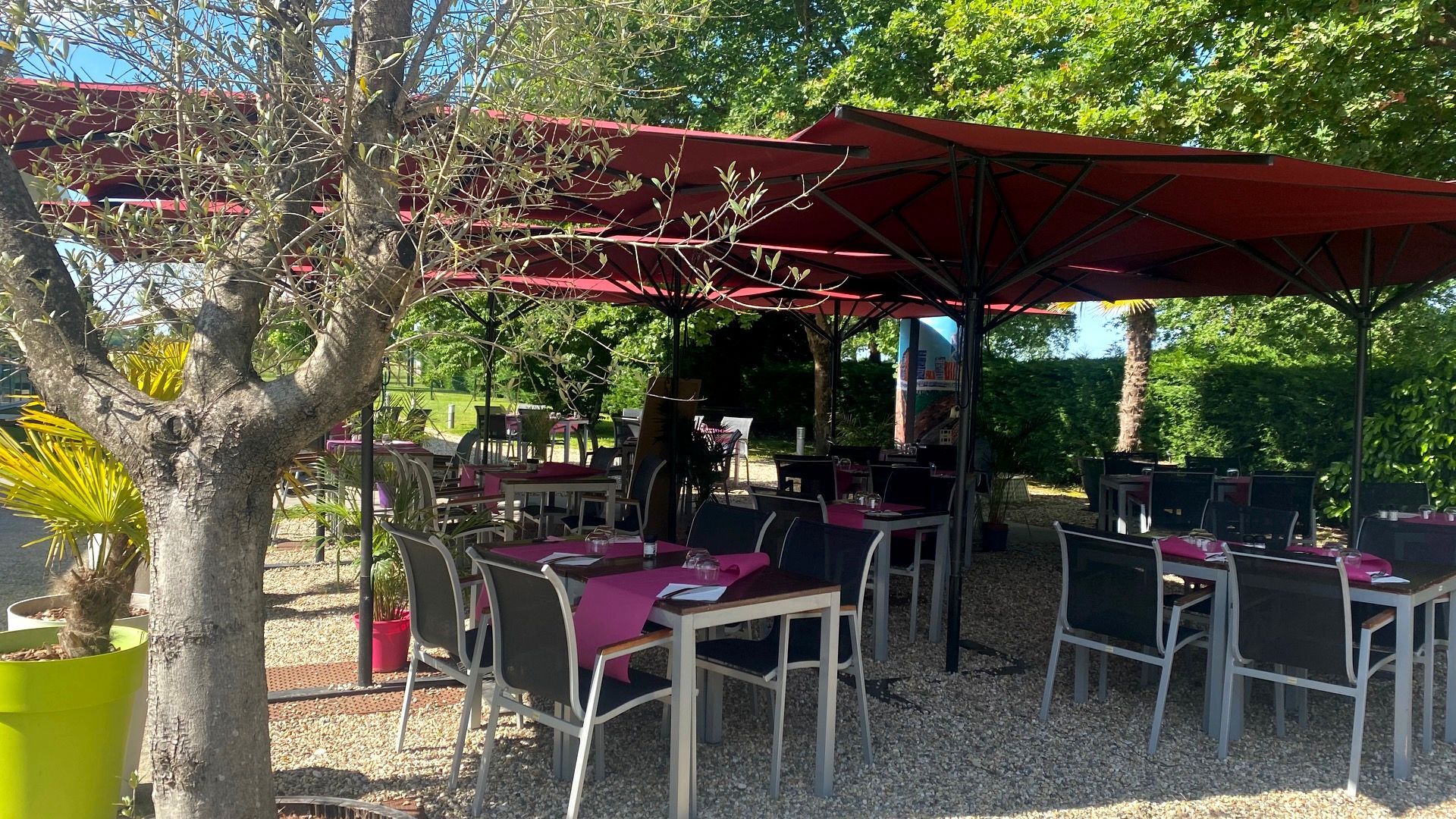 Brasserie 1902 à Ludon-Médoc : restaurant du midi, repas de groupe, etc.